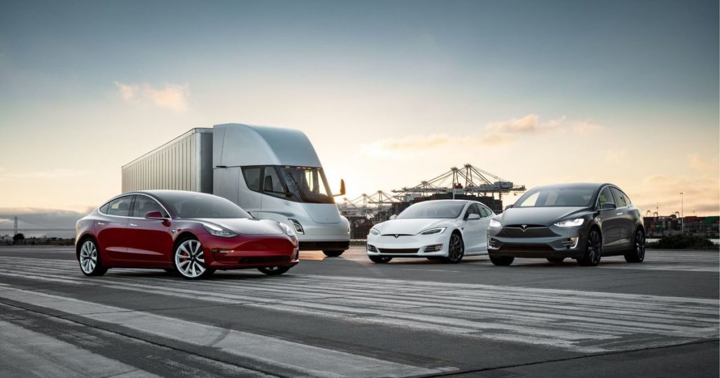 Elon Musk announces Tesla 'cybertruck' reveal date with 'Blade Runner ...