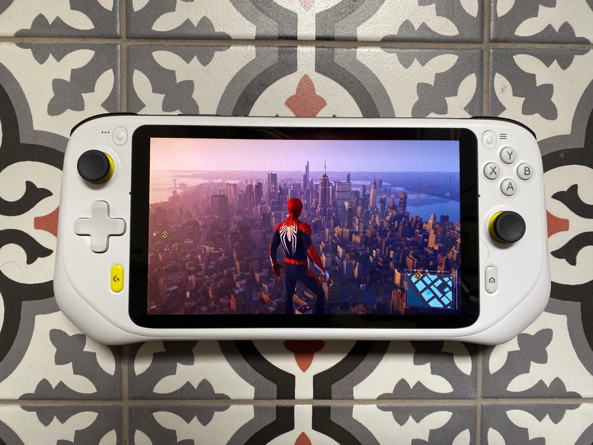 Logitech launches the Logitech G Cloud gaming handheld in Europe - Techio